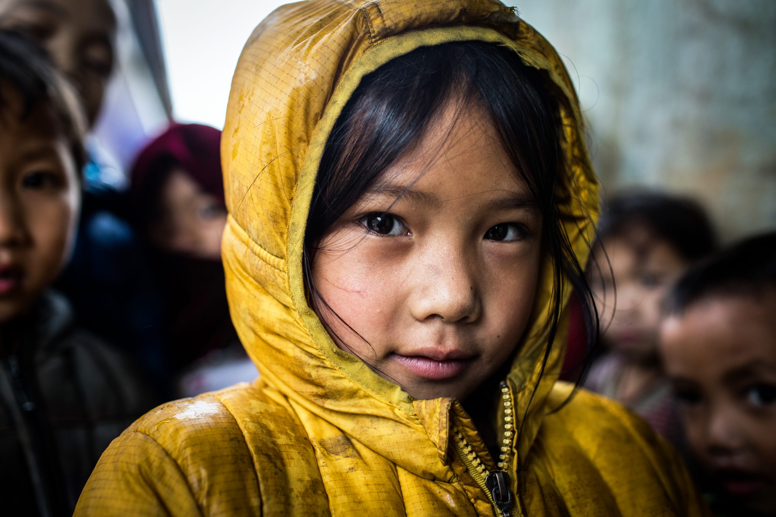 Waarom dragen meisjes de zwaarste lasten van de coronacrisis? | Plan ...