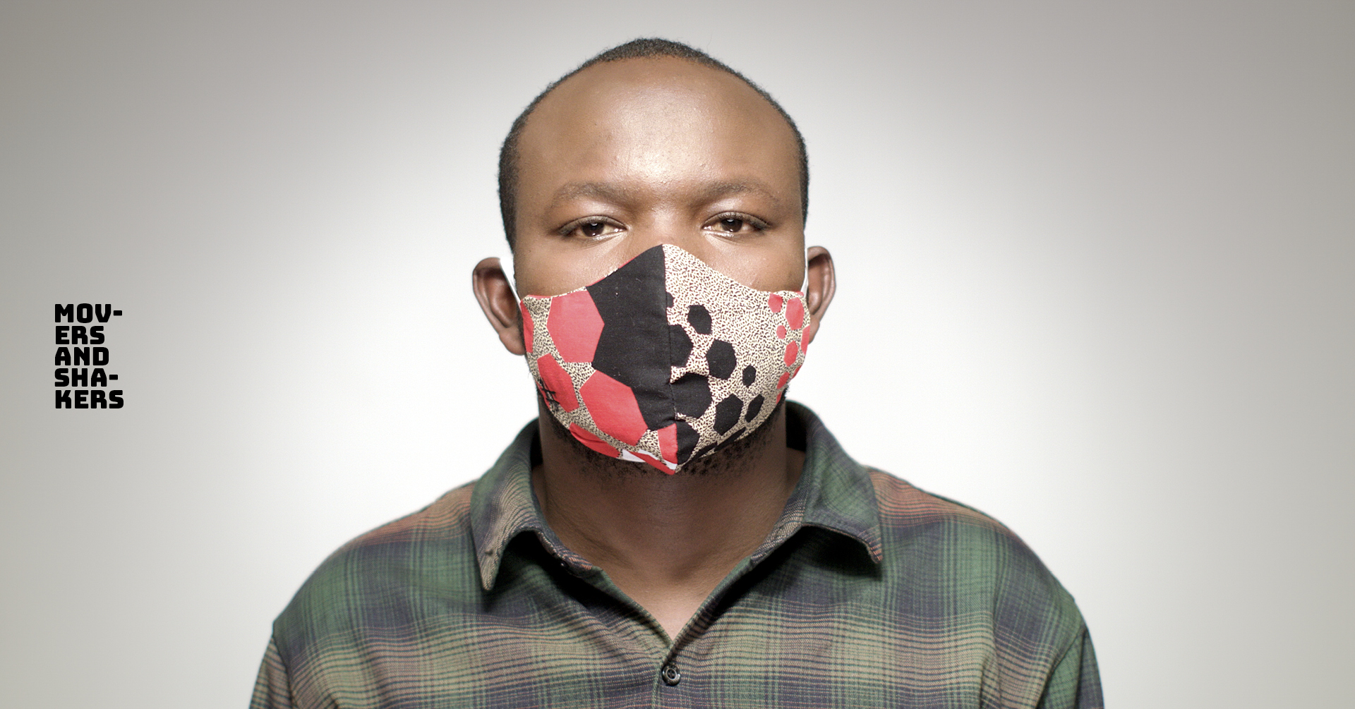 Moses zet zich in voor zijn gemeenschap om de verspreiding van corona ...